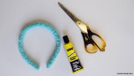 How To Make An Adorable DIY Bunny Headband In Time For Easter - Expert ...