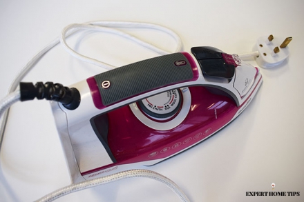 How To Clean A Dirty Iron (Get It Sparkling Again!) - Expert Home Tips