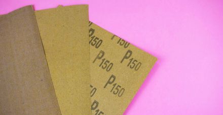 20 UNBELIEVABLE Uses For Sandpaper (That Really Work!) - Expert Home Tips