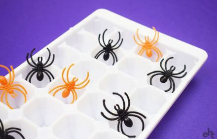 30 Cheap & Easy Halloween Party Ideas To Impress Your Guests - Expert ...